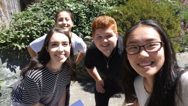 group shot_scavenger hunt | The Blog